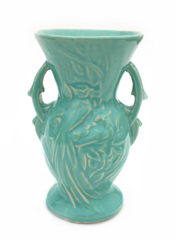 Antique Vase Values: What to Know | LoveToKnow