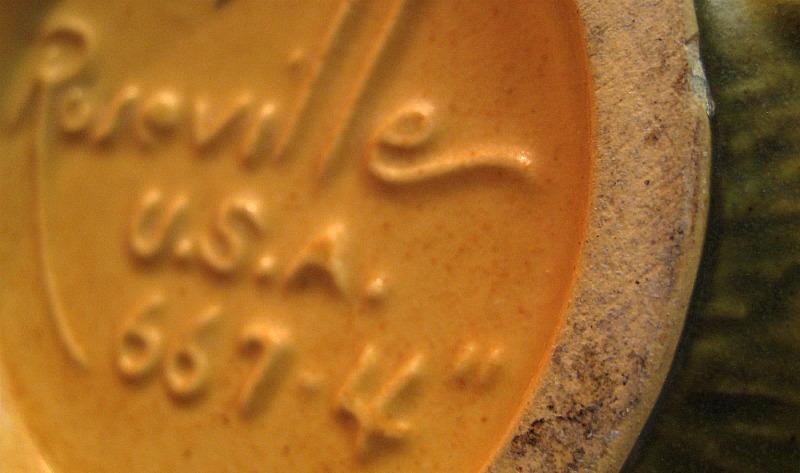 Antique Pottery Marks to Identify Makers & Age | LoveToKnow