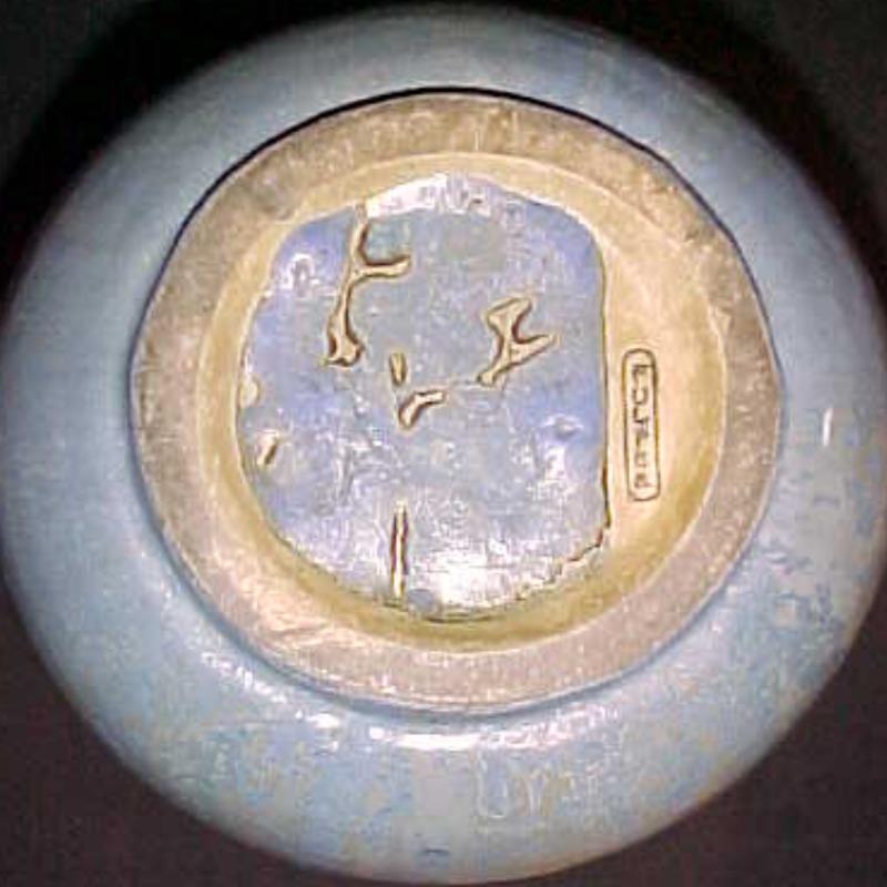 Antique Pottery Marks to Identify Makers & Age | LoveToKnow