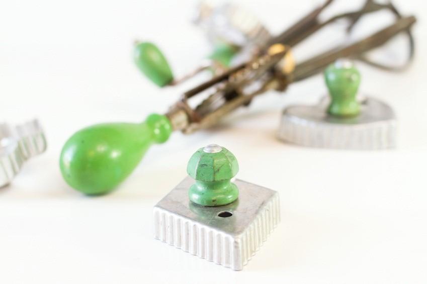 Antique Cookie Cutters History & Value | LoveToKnow