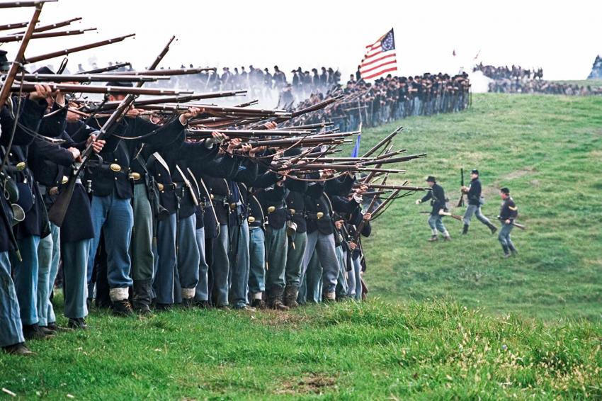 Civil War Weapons: A Closer Look at History | LoveToKnow