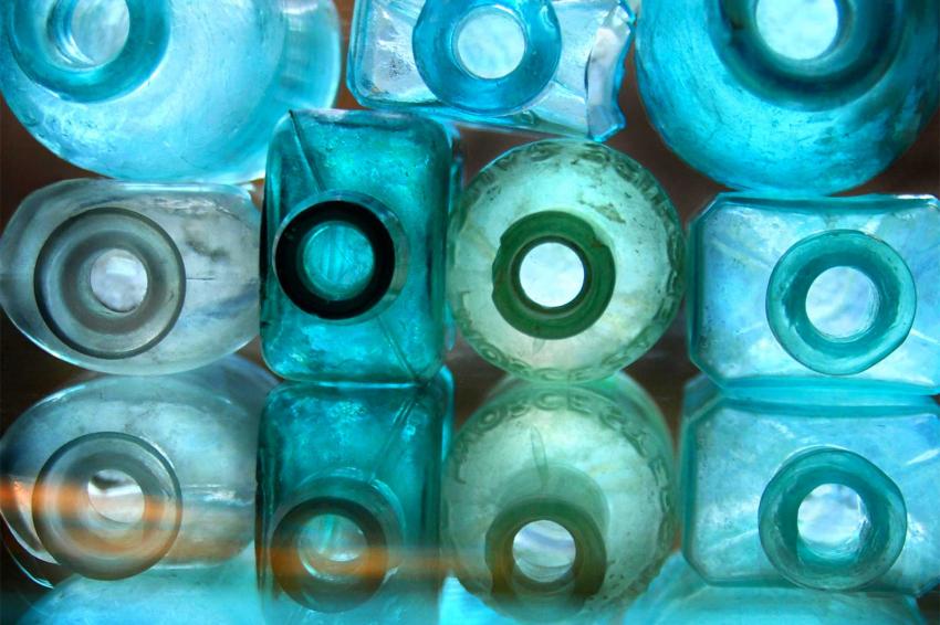 Old Bottle Identification Tips (With Pictures to Guide You) | LoveToKnow