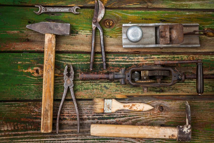Pictures of Antique Hand Tools and Their Usage | LoveToKnow
