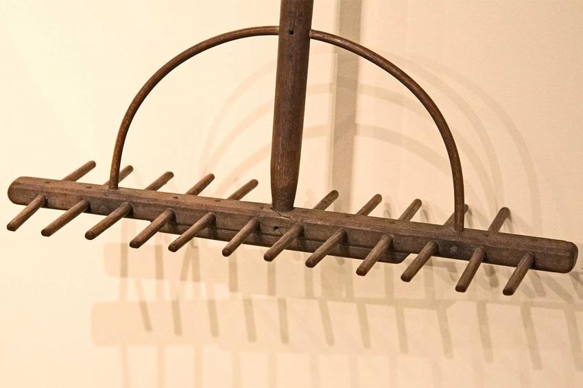 Antique Hay Rake: From Hand Tools to Tractor-Drawn | LoveToKnow