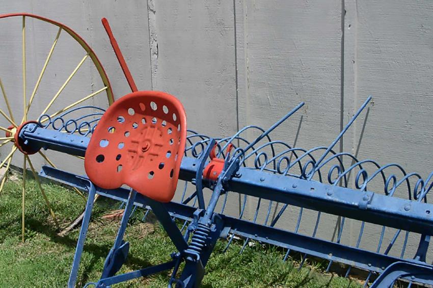 Antique Hay Rake: From Hand Tools to Tractor-Drawn | LoveToKnow