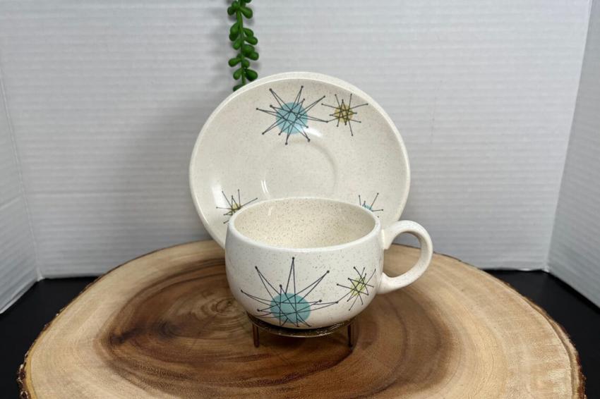 7 Vintage Dishes Worth Money You Might Have in Your Kitchen | LoveToKnow