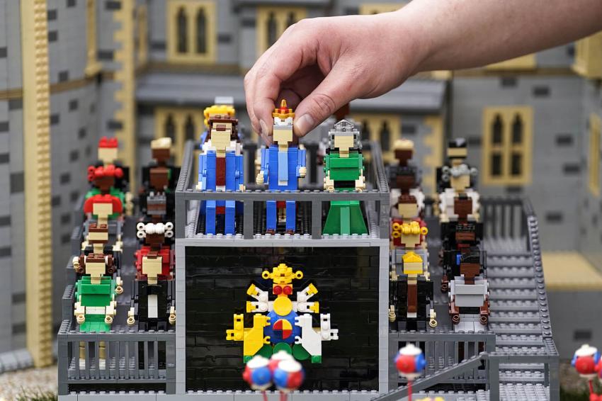 10 Vintage Lego Sets You Loved as a Kid | LoveToKnow