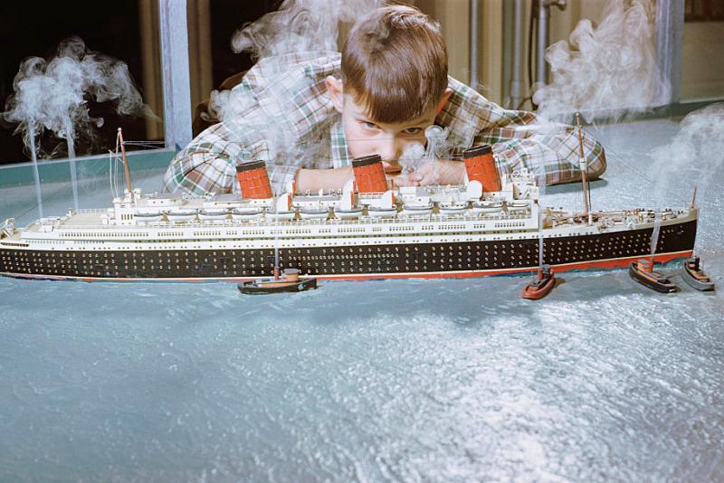 Antique Toy Boats: A Nautical Trip Down Memory Lane | LoveToKnow