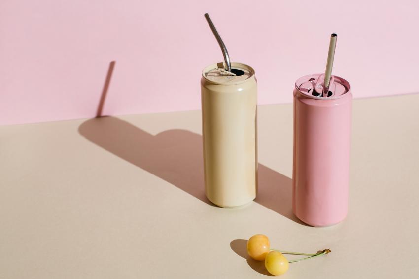 9 Sparkling Water Mocktails With Bubbles, Fizz, & Flavor | LoveToKnow