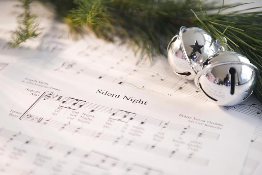 11 Clever Ideas to Make Christmas Eve Service Memorable | LoveToKnow