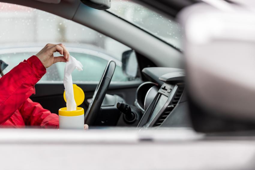 25 Genius Uses for Baby Wipes to Make Your Life Easier | LoveToKnow