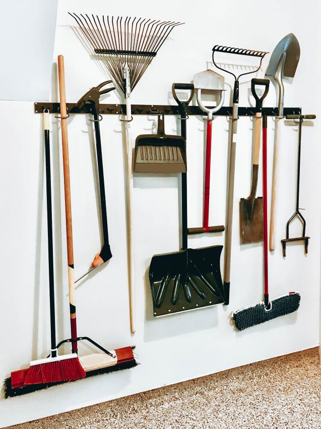 13 Garage Storage Ideas That Leave Room for You to Park Your Car ...