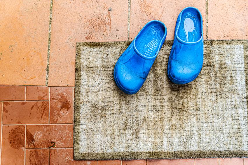 10 Brilliant Ways You Can Use Goo Gone & 5 You Can't | LoveToKnow