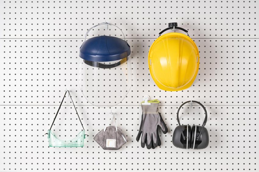 16 Clever Hat Storage Ideas to Maximize Your Space | LoveToKnow