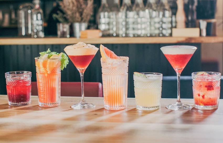 The Essential Guide to Cocktail Glasses: Every Type You Need | LoveToKnow