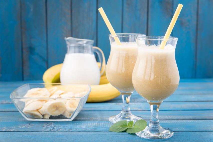 8 Banana Rum Drinks to Sip for an Instant Vacation | LoveToKnow
