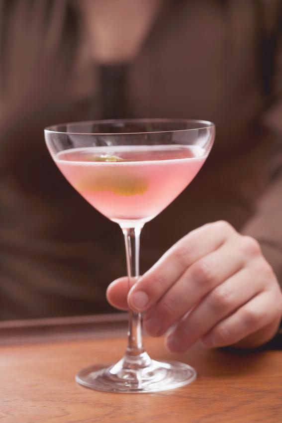 8 Coconut Water Mocktails That Are Tropical Temptations | LoveToKnow