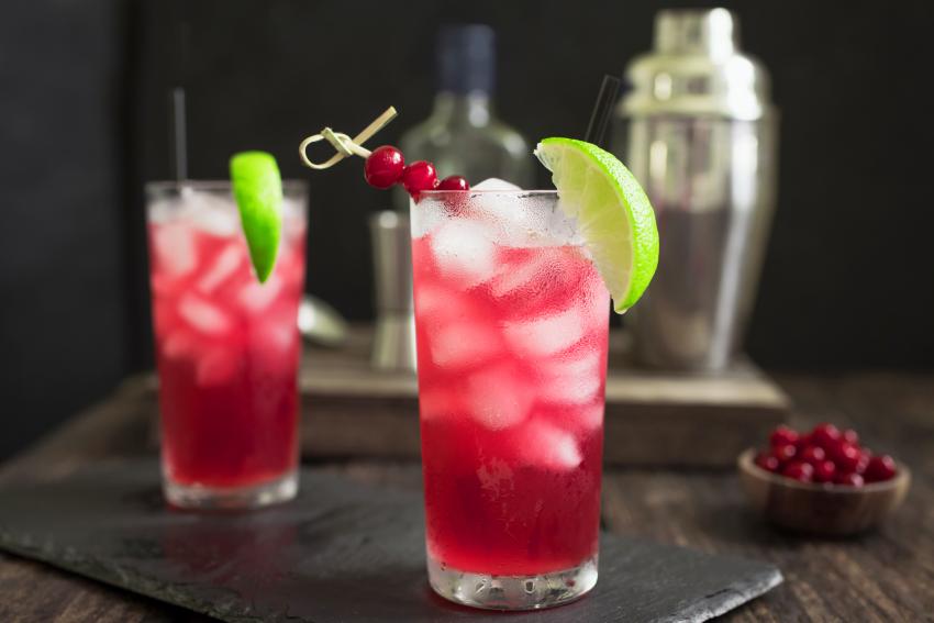 8 Smooth Crown Royal Vanilla Drinks Fit for a Monarch | LoveToKnow