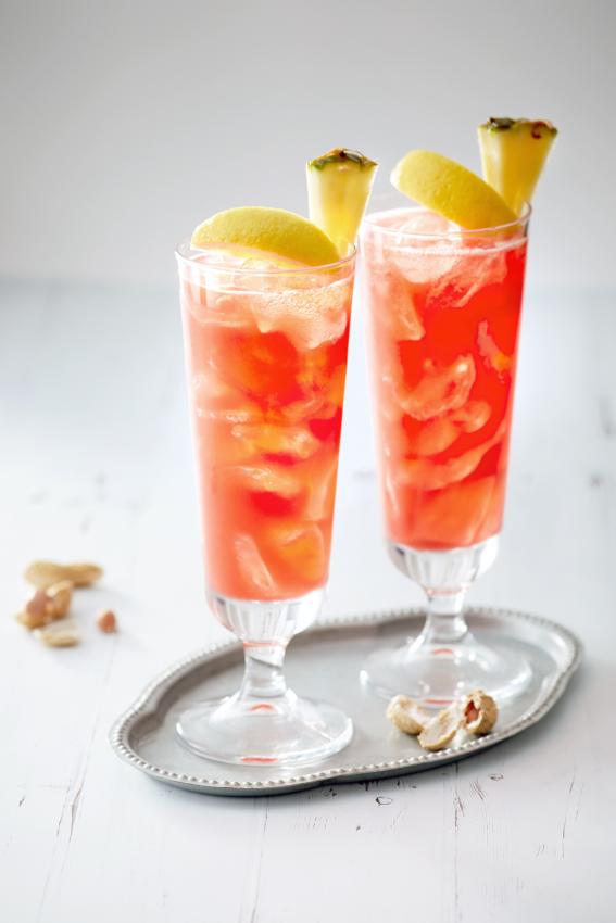 8 Banana Rum Drinks to Sip for an Instant Vacation | LoveToKnow