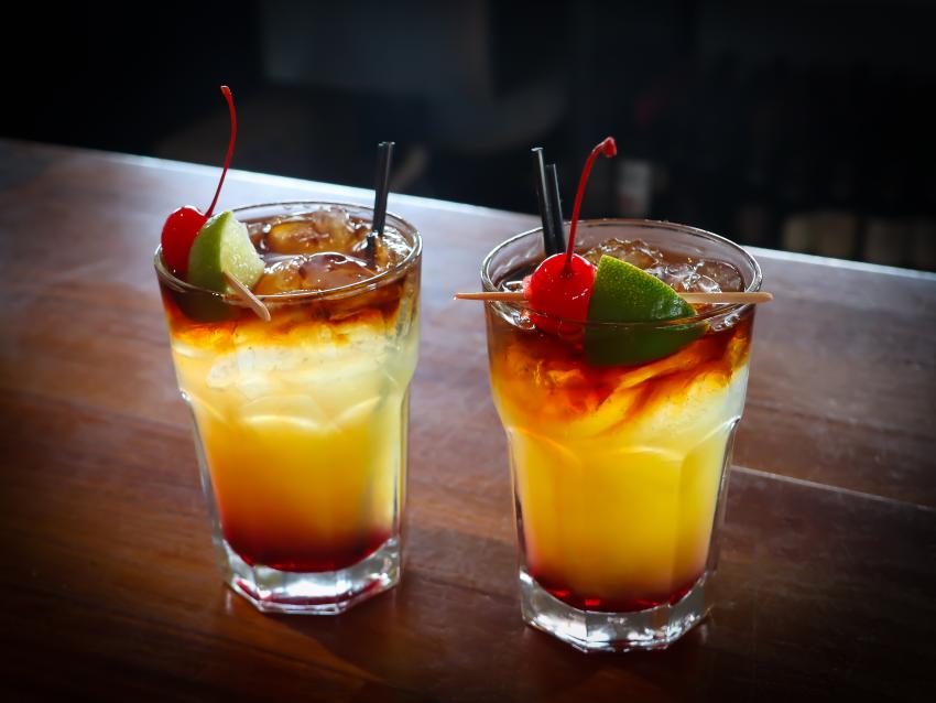 26 Tasty Rum Drinks for a Vacation Vibe | LoveToKnow