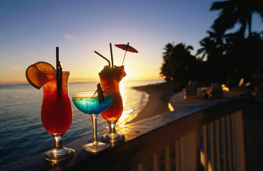 26 Tasty Rum Drinks for a Vacation Vibe | LoveToKnow