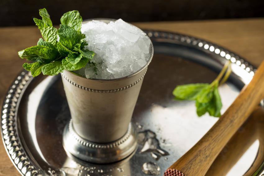 9 Cardamaro Cocktails With Smooth & Complex Flavors | LoveToKnow