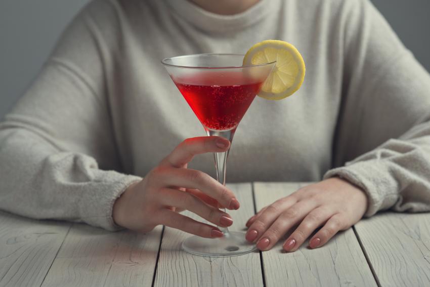 12 Bitter Cocktails With Balanced Bittersweet Flavor | LoveToKnow