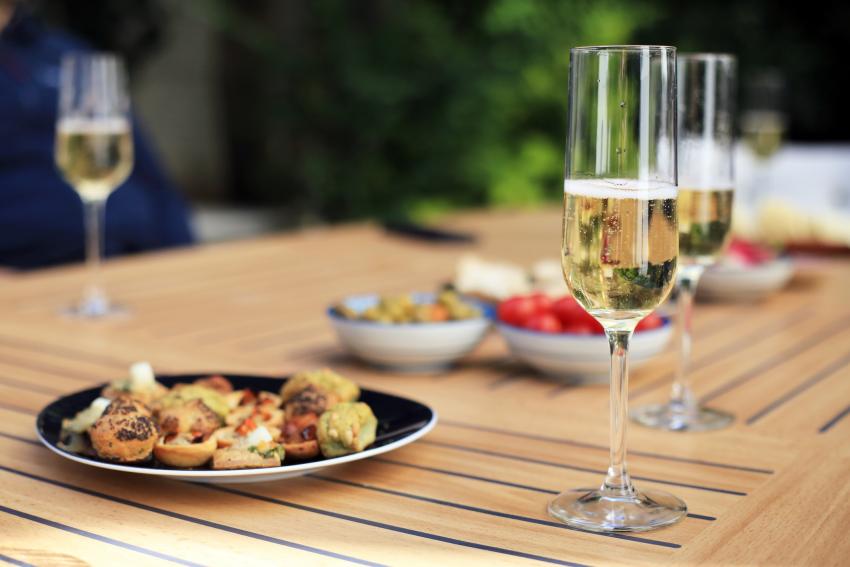 6 Amuse Bouche Cocktails to Wake Up Your Palate | LoveToKnow