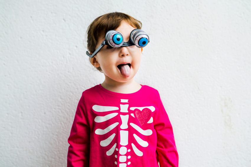 11 Halloween Eye Makeup Looks That Are Beautifully Spooky | LoveToKnow