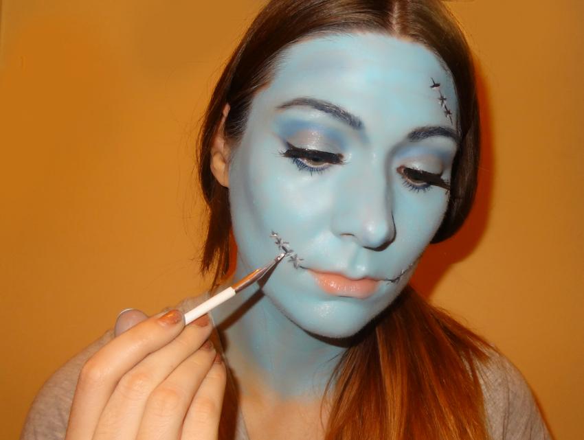 Recreate Sally's Makeup From The Nightmare Before Christmas | LoveToKnow