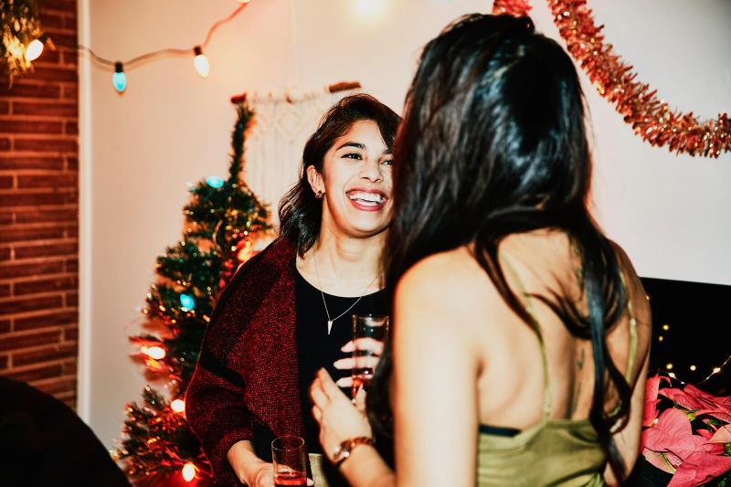 How to Talk to Girls at Parties Confidently and Comfortably | LoveToKnow