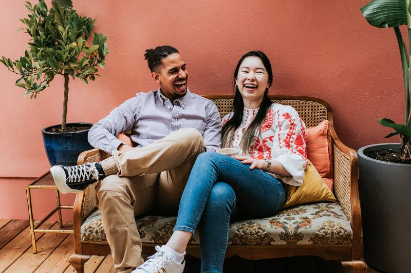 15 Weeknight Date Ideas to Mix Things Up | LoveToKnow