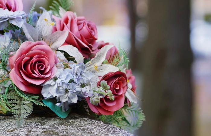 5 Examples Of Thank You Notes For Funeral Flowers LoveToKnow
