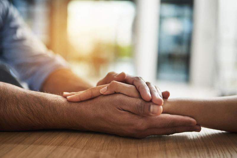 13 Supportive Things to Say on the Anniversary of Someone's Death ...