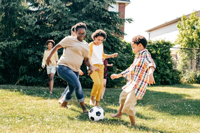16 Family Fun Ideas to Make the Most of Your Summer | LoveToKnow