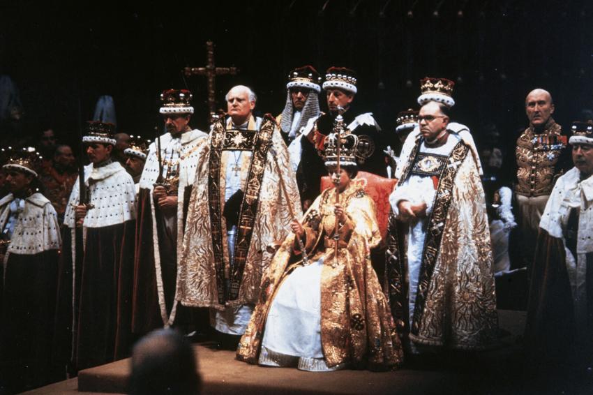 The British Coronation Schedule & Etiquette Traditions at a Glance ...