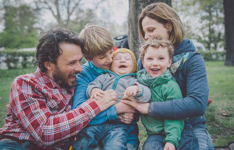 Setting Family Goals: 31 Fun & Practical Examples to Strive For ...