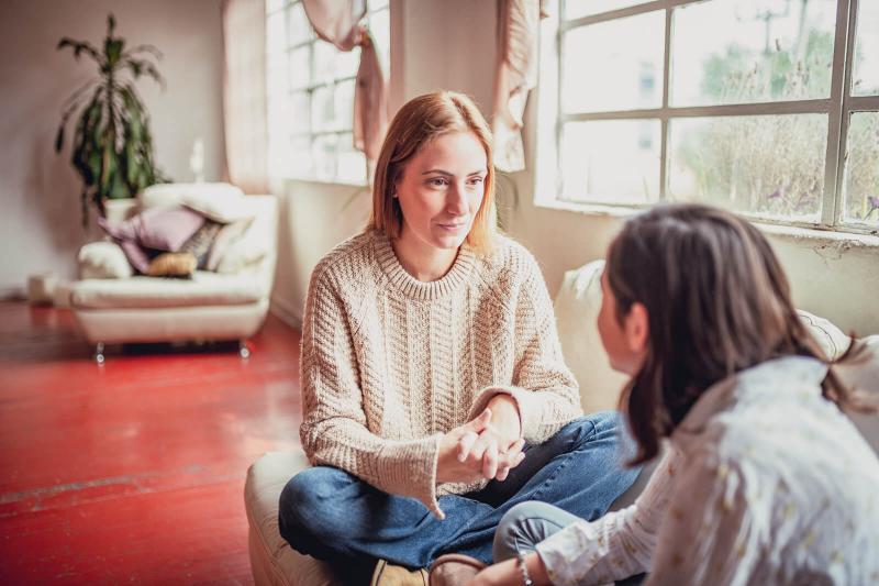 Dealing With an Estranged Sibling in Constructive Ways | LoveToKnow