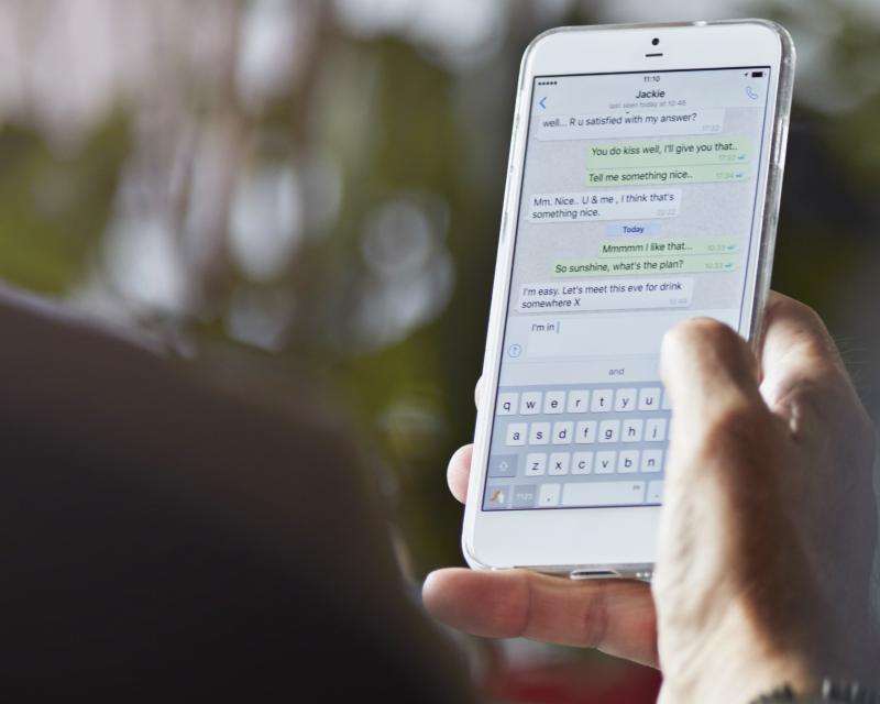 How To Get Old Text Messages From Cell Phones LoveToKnow