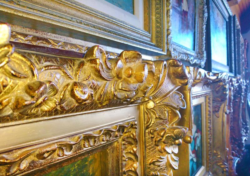 Enhance Feng Shui With the Right Picture Frames | LoveToKnow