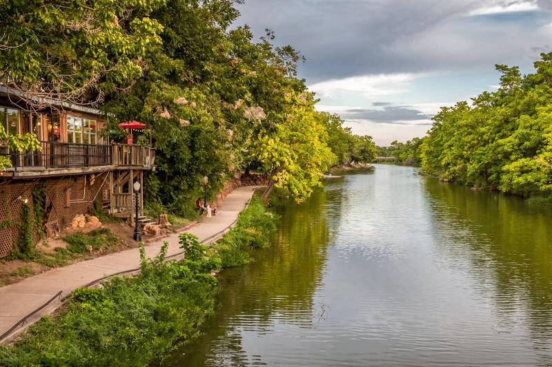 Wichita Mountains Wildlife Refuge: Choosing a Hiking Trail | LoveToKnow ...