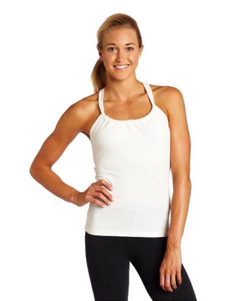 7 Trendy Yoga Clothes Designs | LoveToKnow Health & Wellness