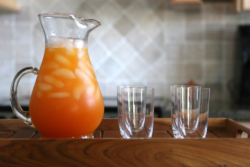 8 Refreshing Cocktail Pitcher Recipes to Pour All Summer Long | LoveToKnow