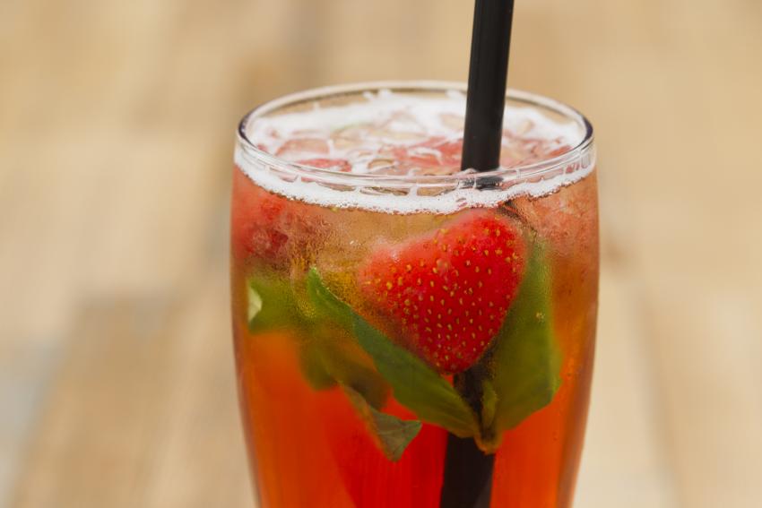 10 Iced Tea Recipes & Ideas to Sip All Summer | LoveToKnow