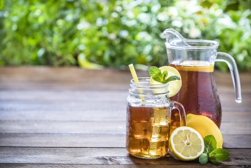 10 Iced Tea Recipes & Ideas to Sip All Summer | LoveToKnow