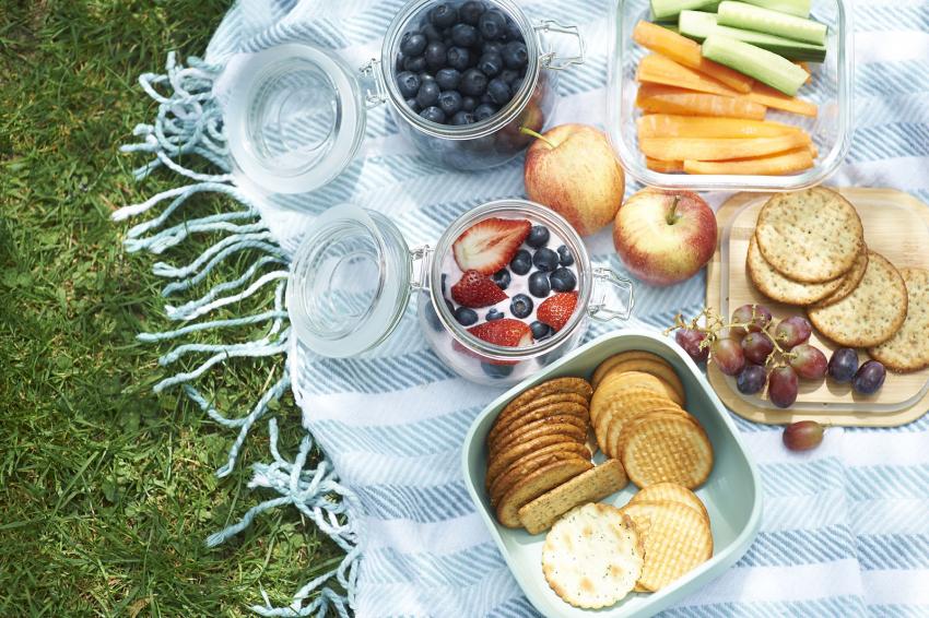 26 Simple Picnic Food Ideas That Are Perfect for Any Occasion | LoveToKnow