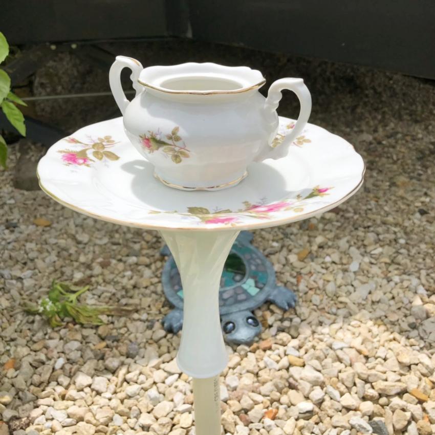 7 Ideas for DIY Upcycled Water Features for Your Garden | LoveToKnow