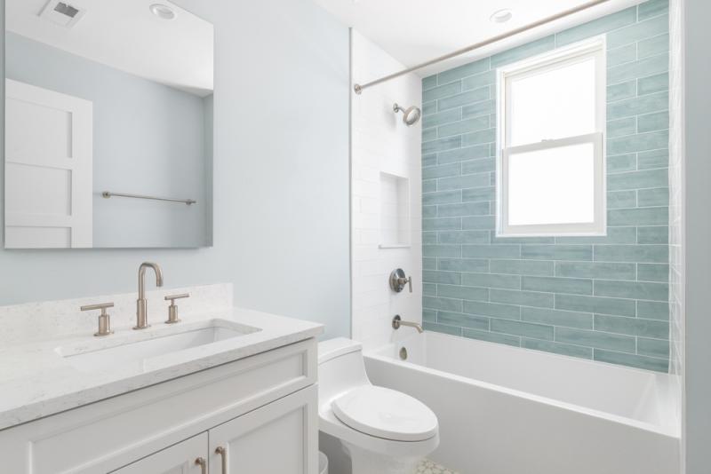 18 Unique Hacks for a Sparkling Clean Bathroom | LoveToKnow