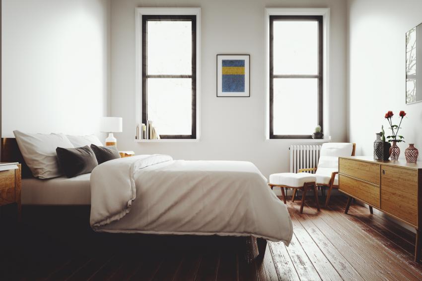 11 Dorm Decor Ideas for Guys to Create a Personalized Space | LoveToKnow