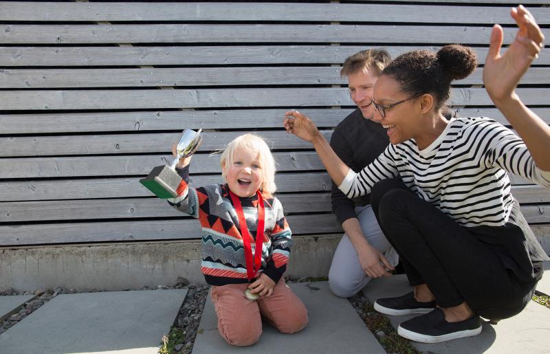 Exploring Leo Moms: Zodiac Compatibility with Their Children | LoveToKnow